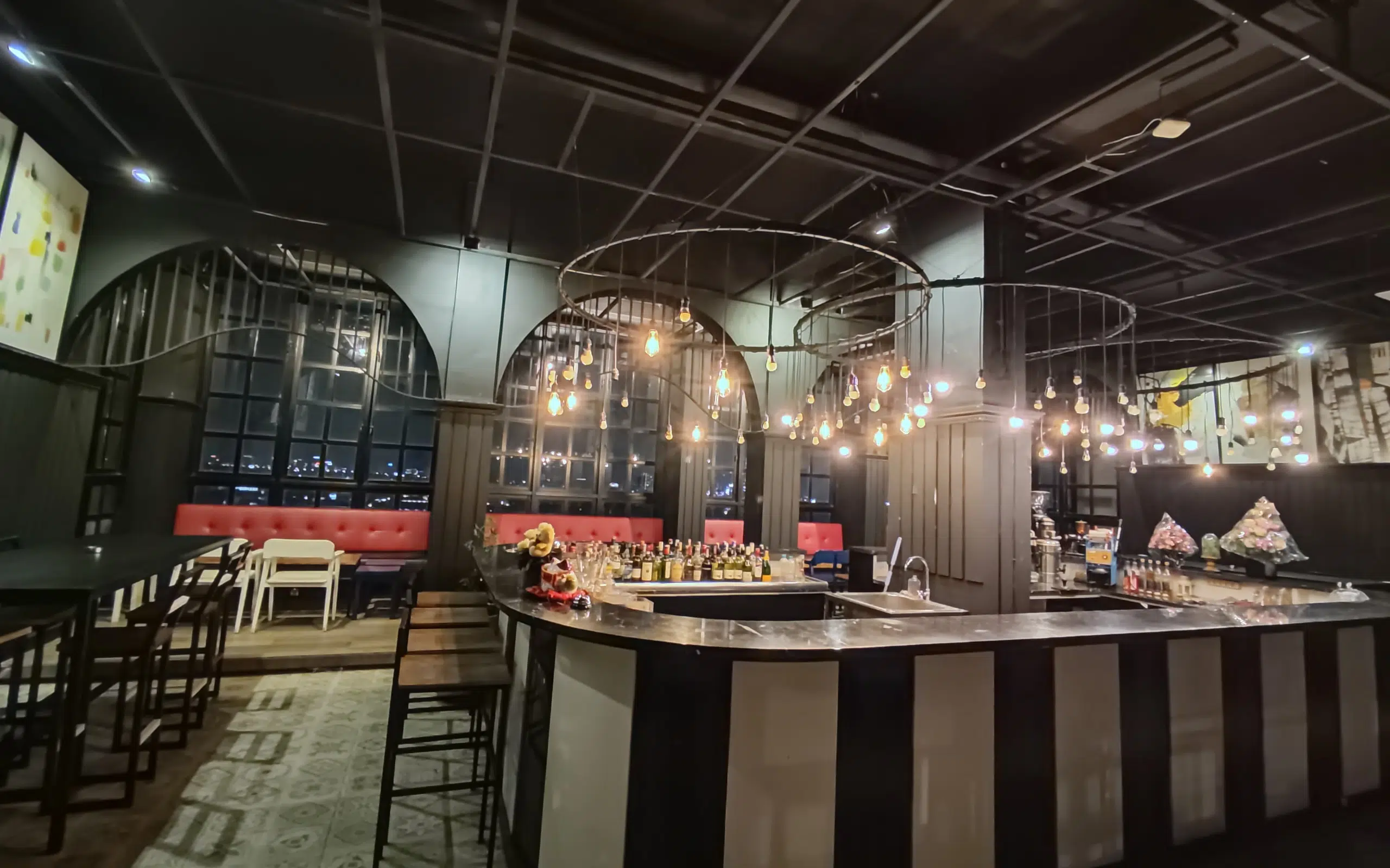 Maple Hotel Grogol - Official Website of the Hotel